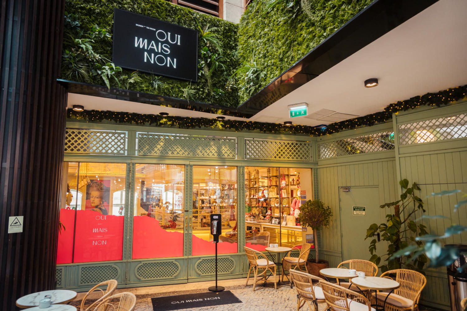 Oui Mais Non • Avenida da Liberdade